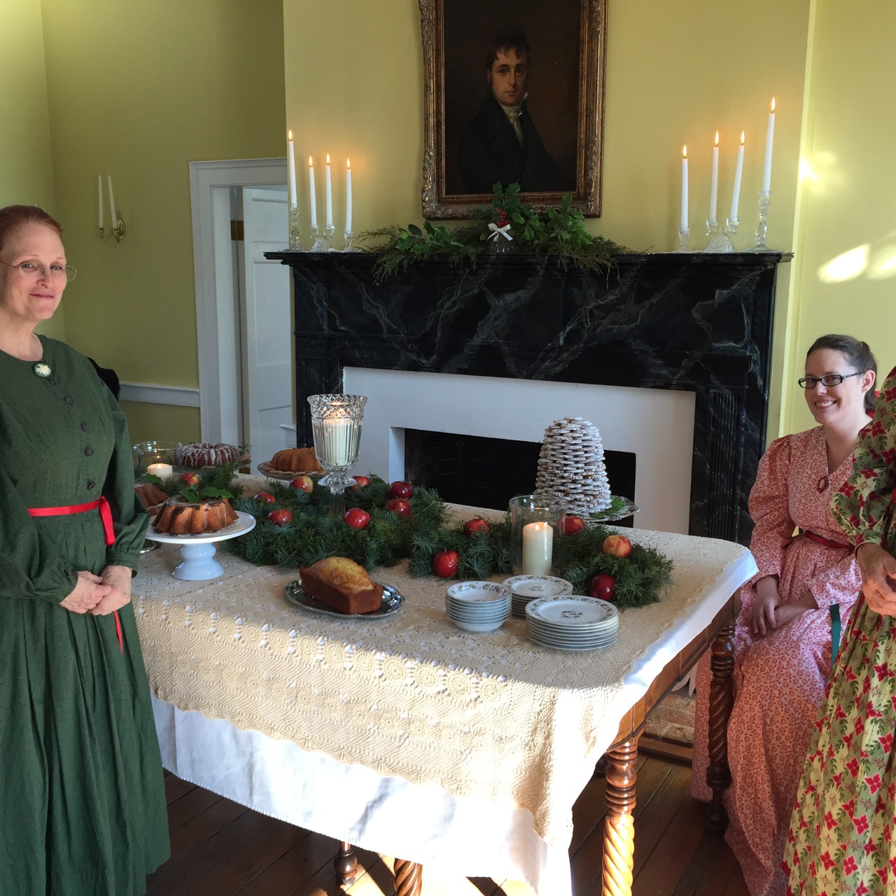 Candlelight Stroll: Holidays in Good Times and Bad at Faust Historic ...